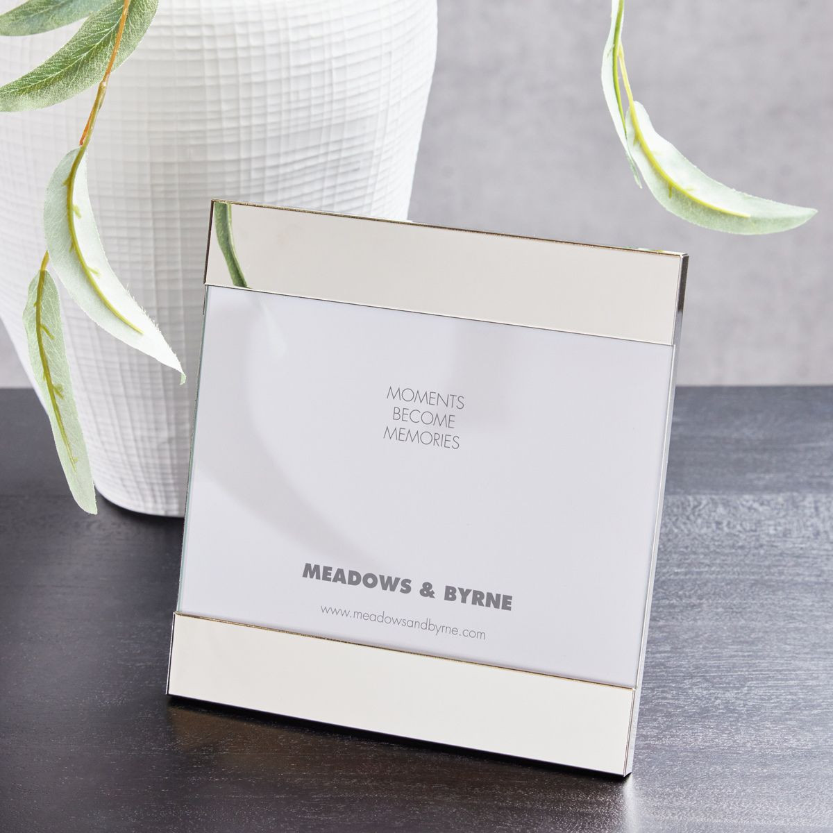 Trent Photo Frame - Silver | Meadows & Byrne