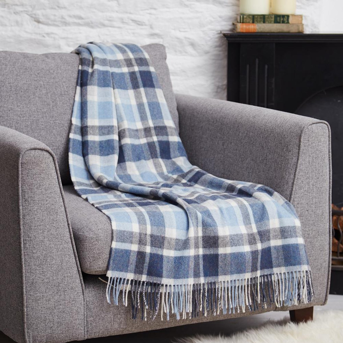 Coastal Check Lambswool Throw | Meadows & Byrne