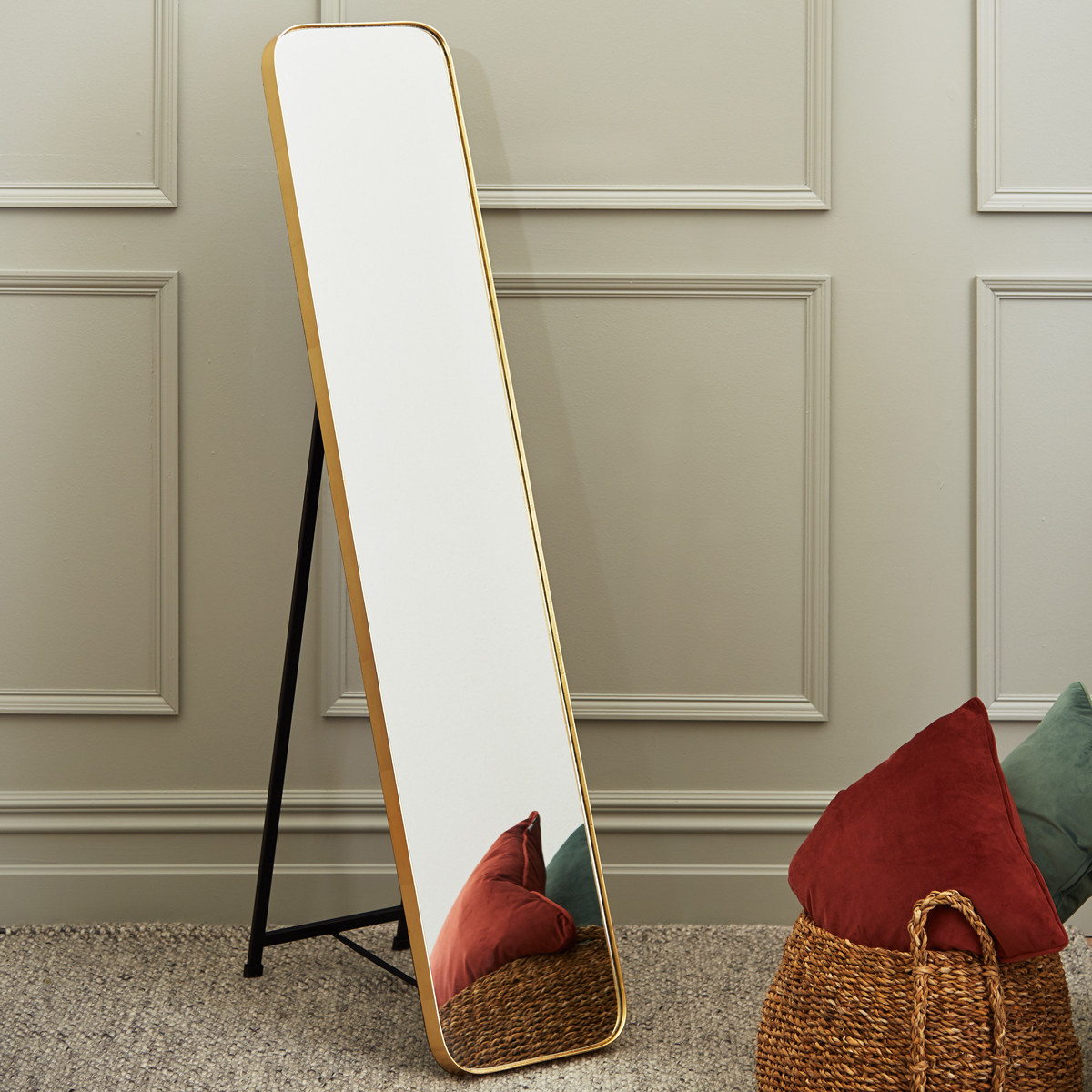 Gold freestanding mirror store