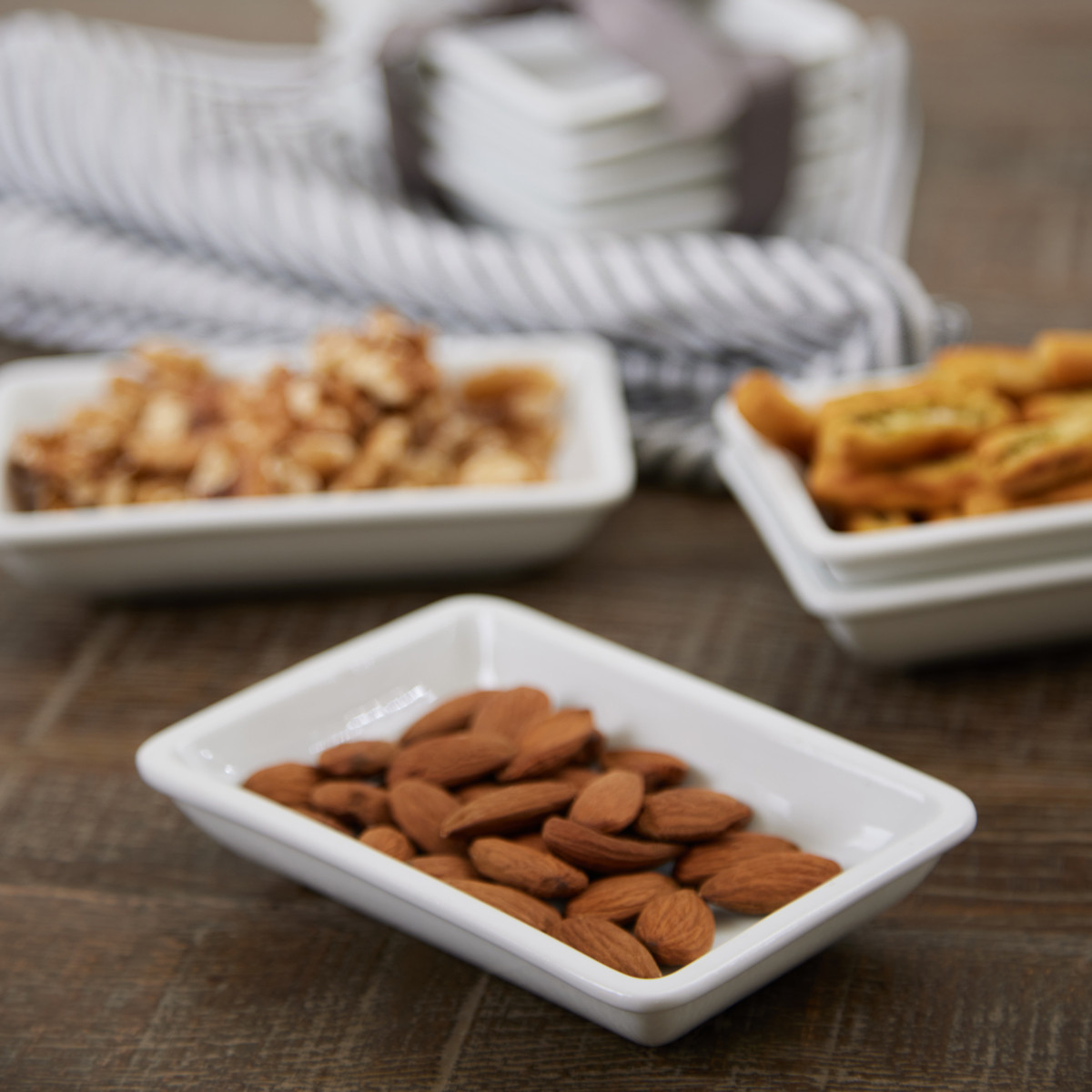 Hallie Rectangular Dish - Set of 4 | Meadows & Byrne