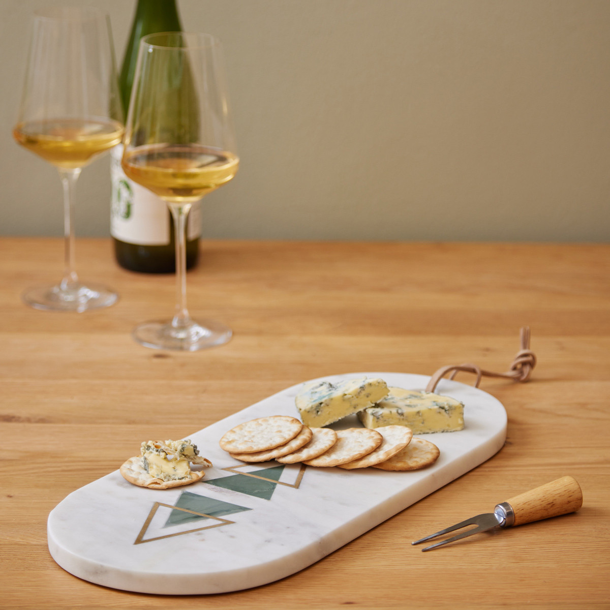 Suz White Marble And Brass Board | Meadows & Byrne