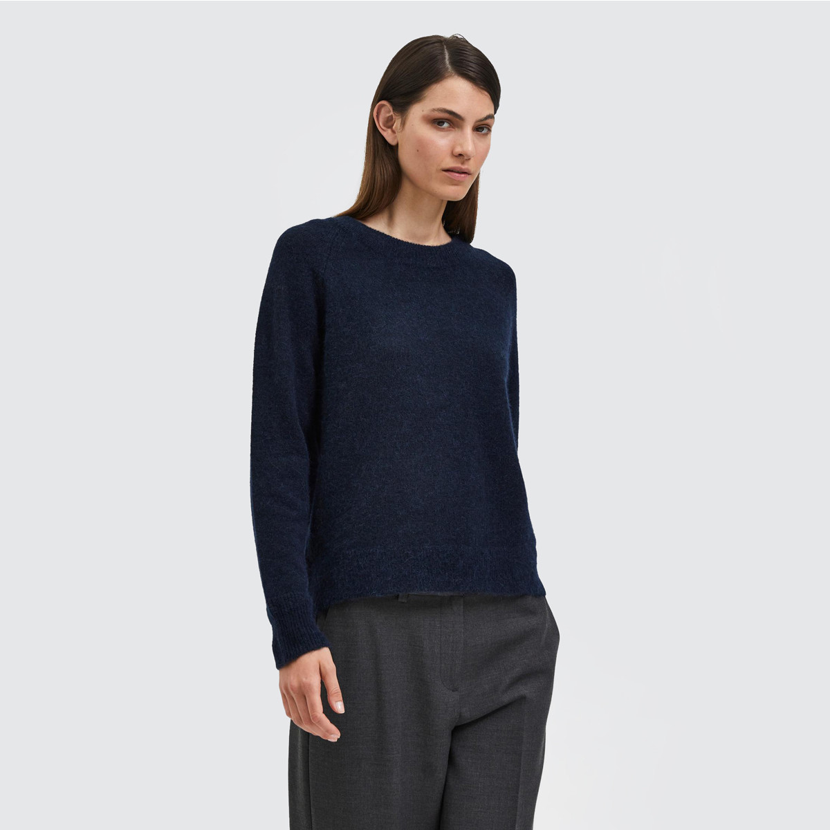 Lulu Crew Neck Jumper - Navy | Meadows & Byrne