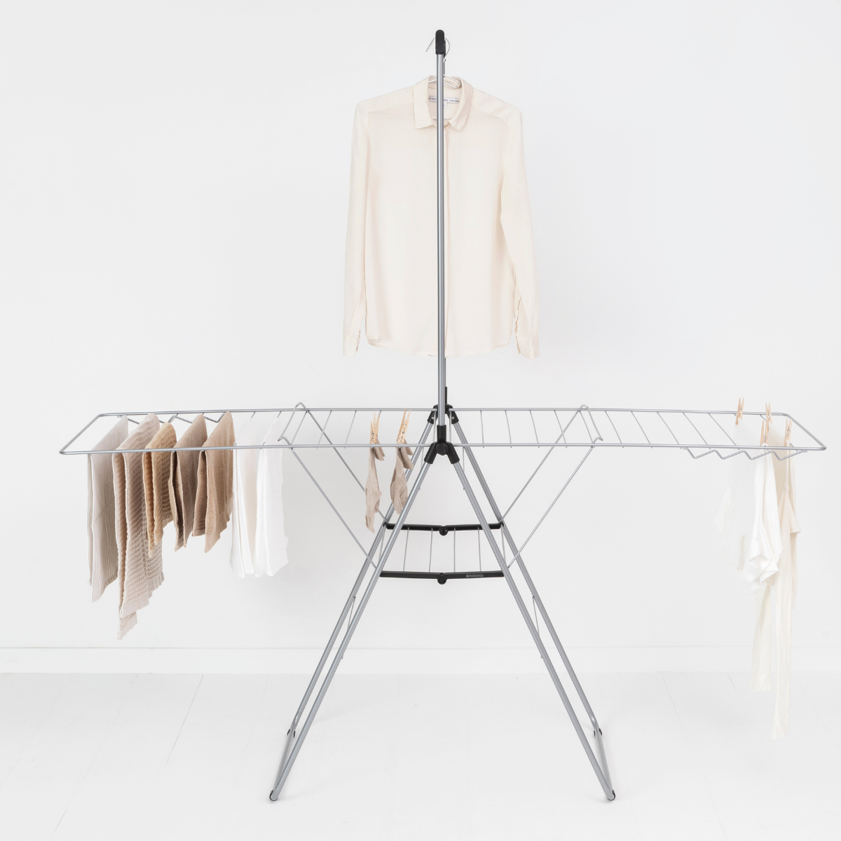 Hangon Drying Rack 25M With Rod Mett Grey │ Meadows & Byrne